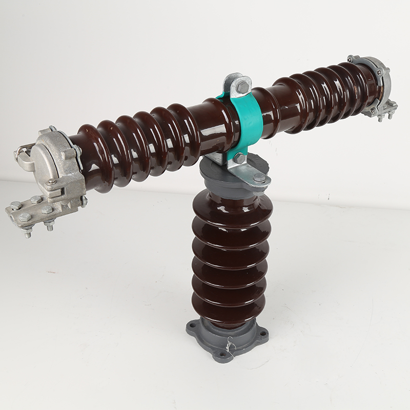 High voltage current limiting fuse