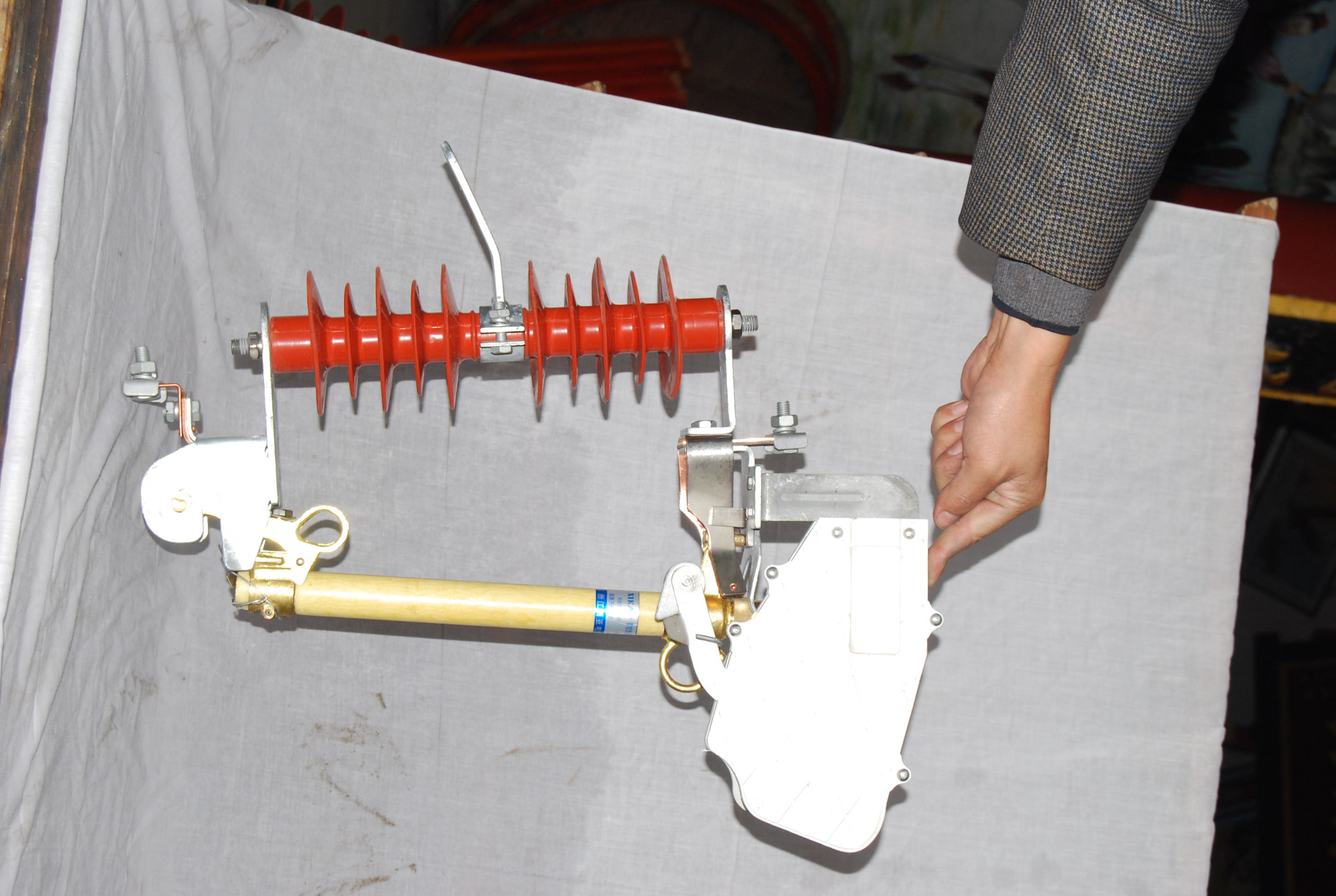 Overview of PRW12 drop fuse and how to use it