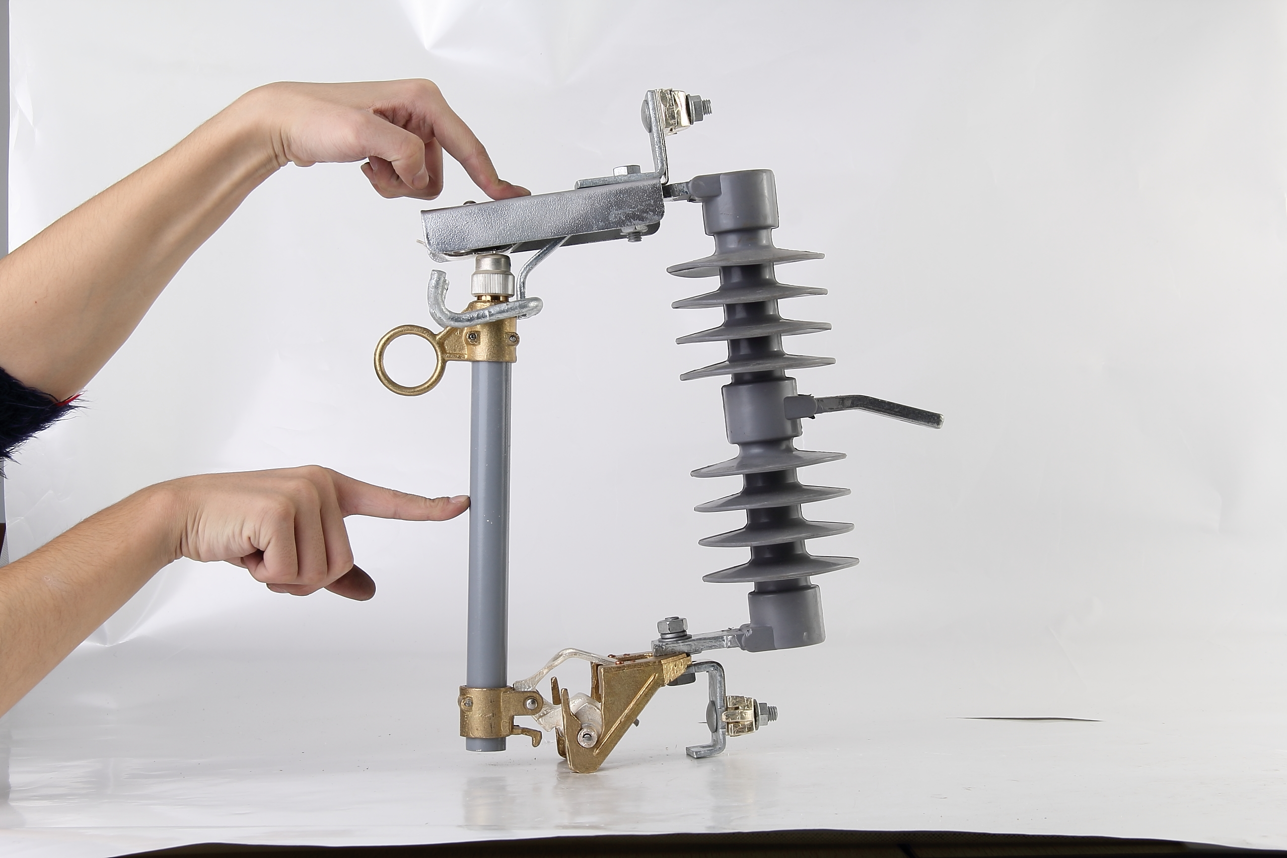 drop fuse /What does high voltage drop fuse refer to?